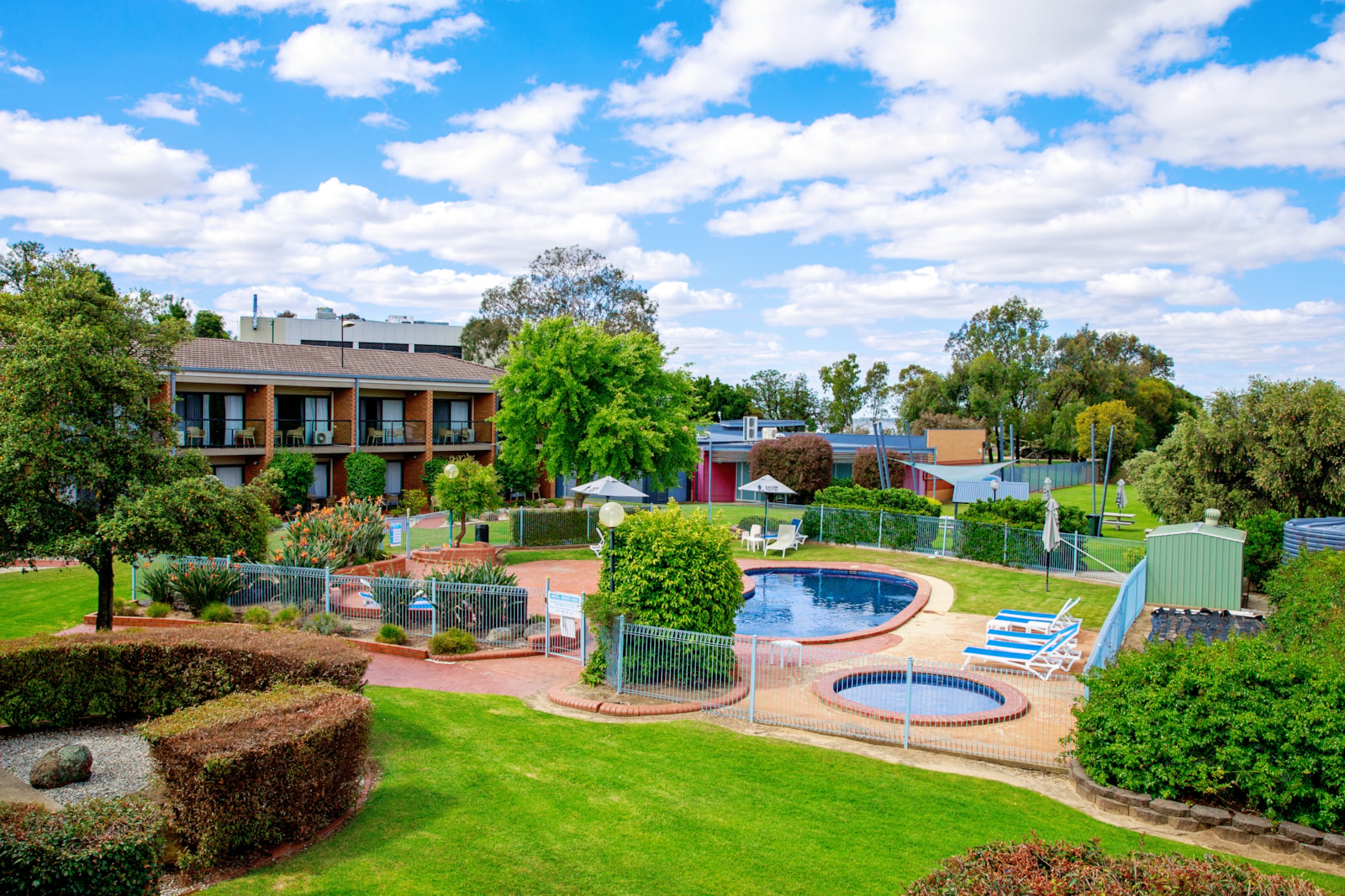 Places to stay — Yarrawonga Mulwala
